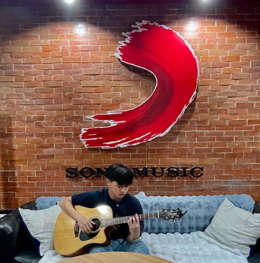 Sony Music Artist Shoti drills the basics with voice coach Jojo Acosta ...